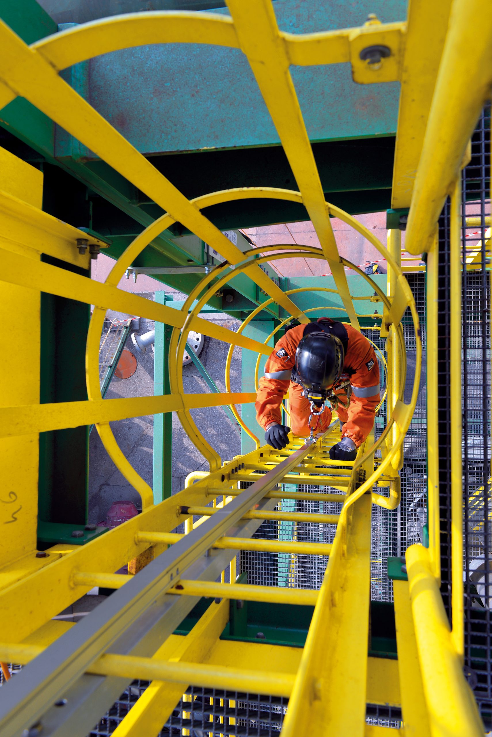 Fall Arrest System - reseau-jade